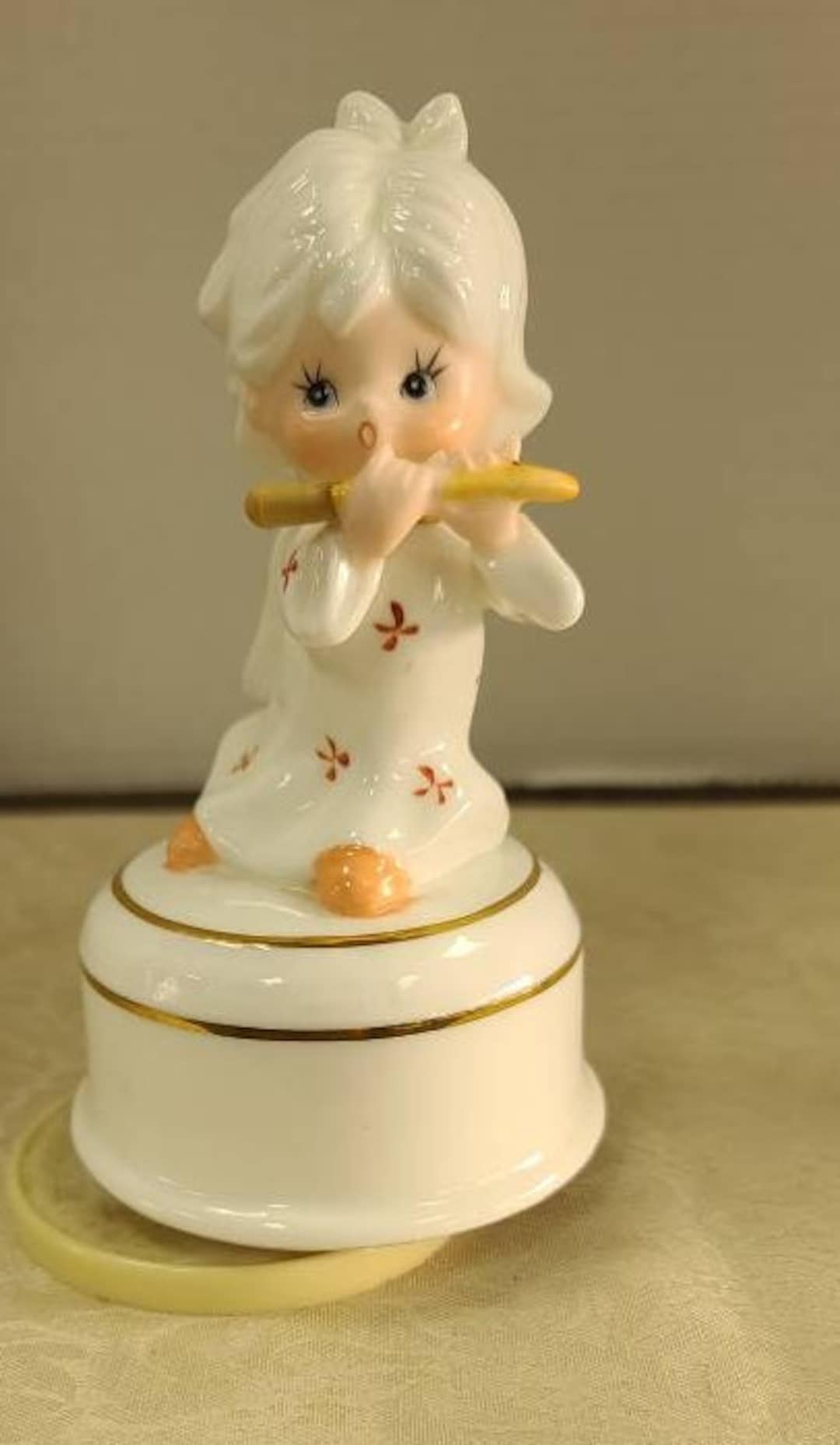 Christmas Angel Music Box - Etsy