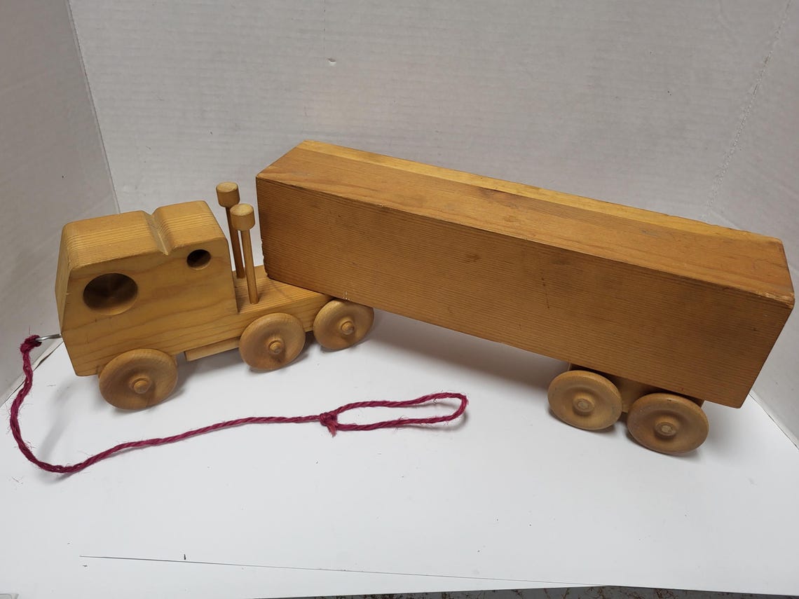 Wooden Toy Pull Truck - Etsy