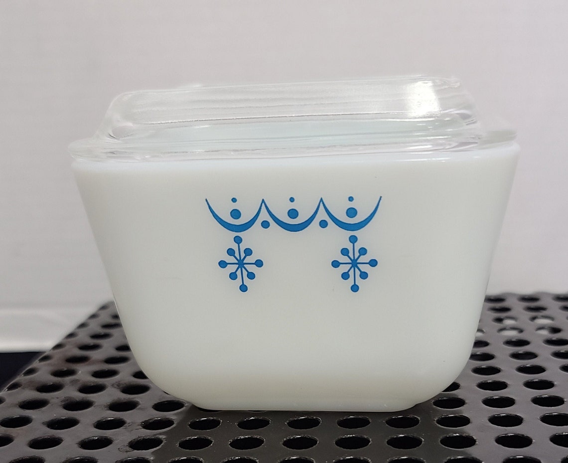 Pyrex Blue Snowflake refrigerator dish | Etsy