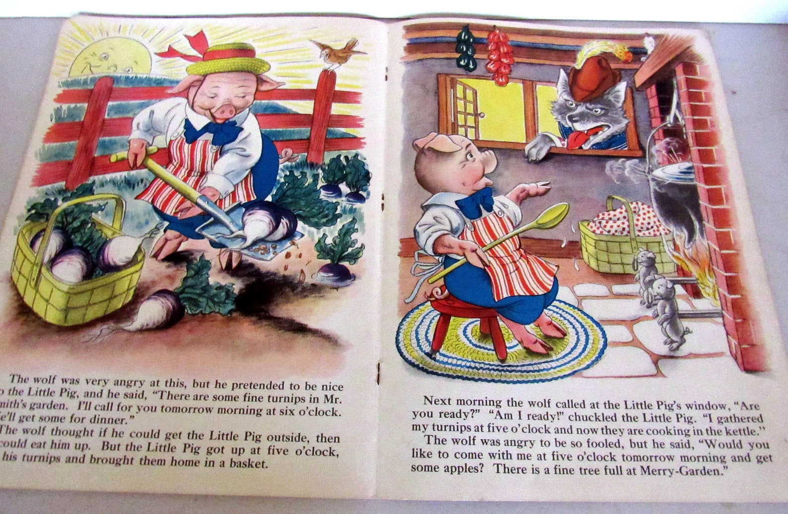 The Three Little Pigs Illustrated by Milo Winter - Etsy