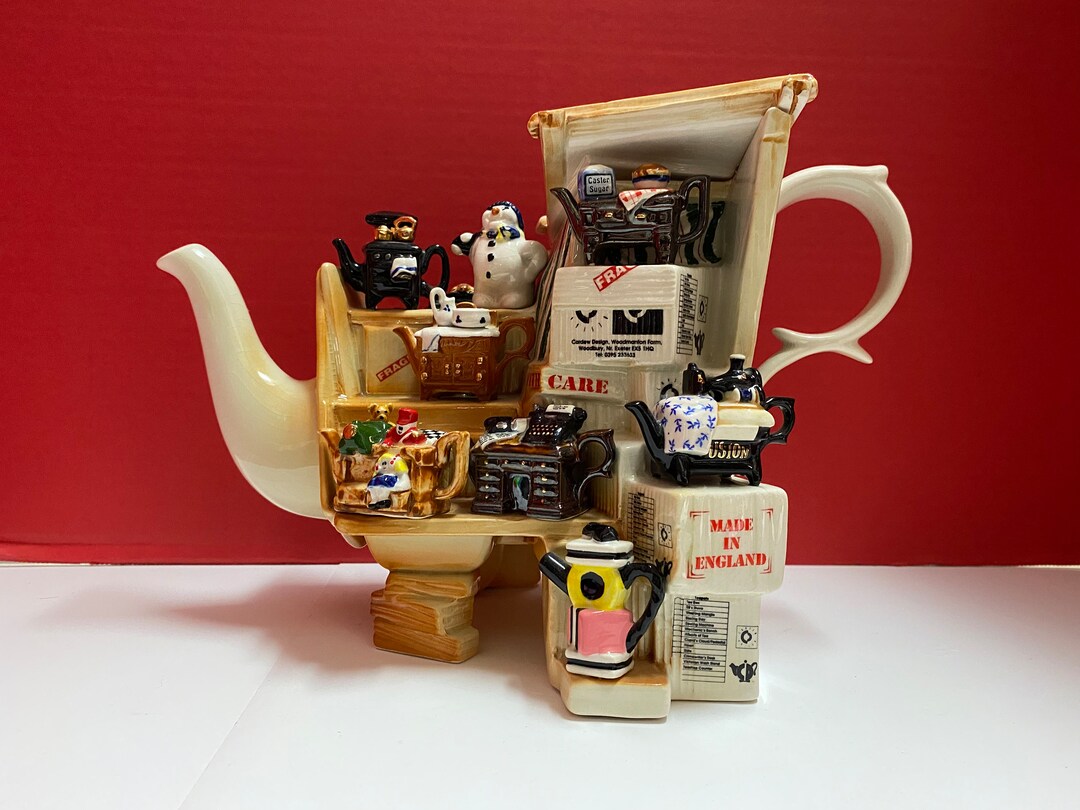 Cardew Teapot Market Stall Teapot - Etsy