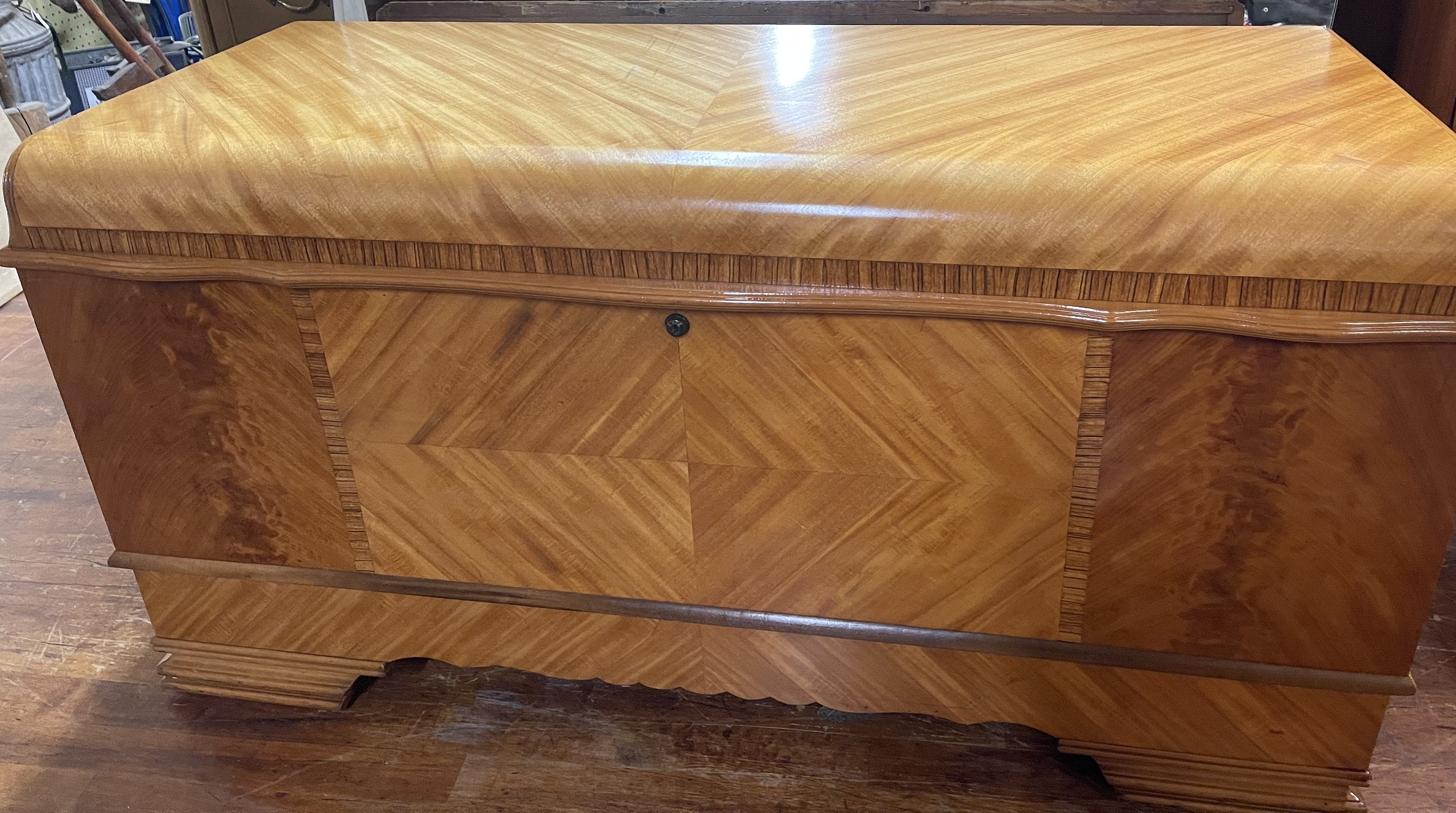 Art Deco Waterfall Cedar Chest By Lane With Lock Removed