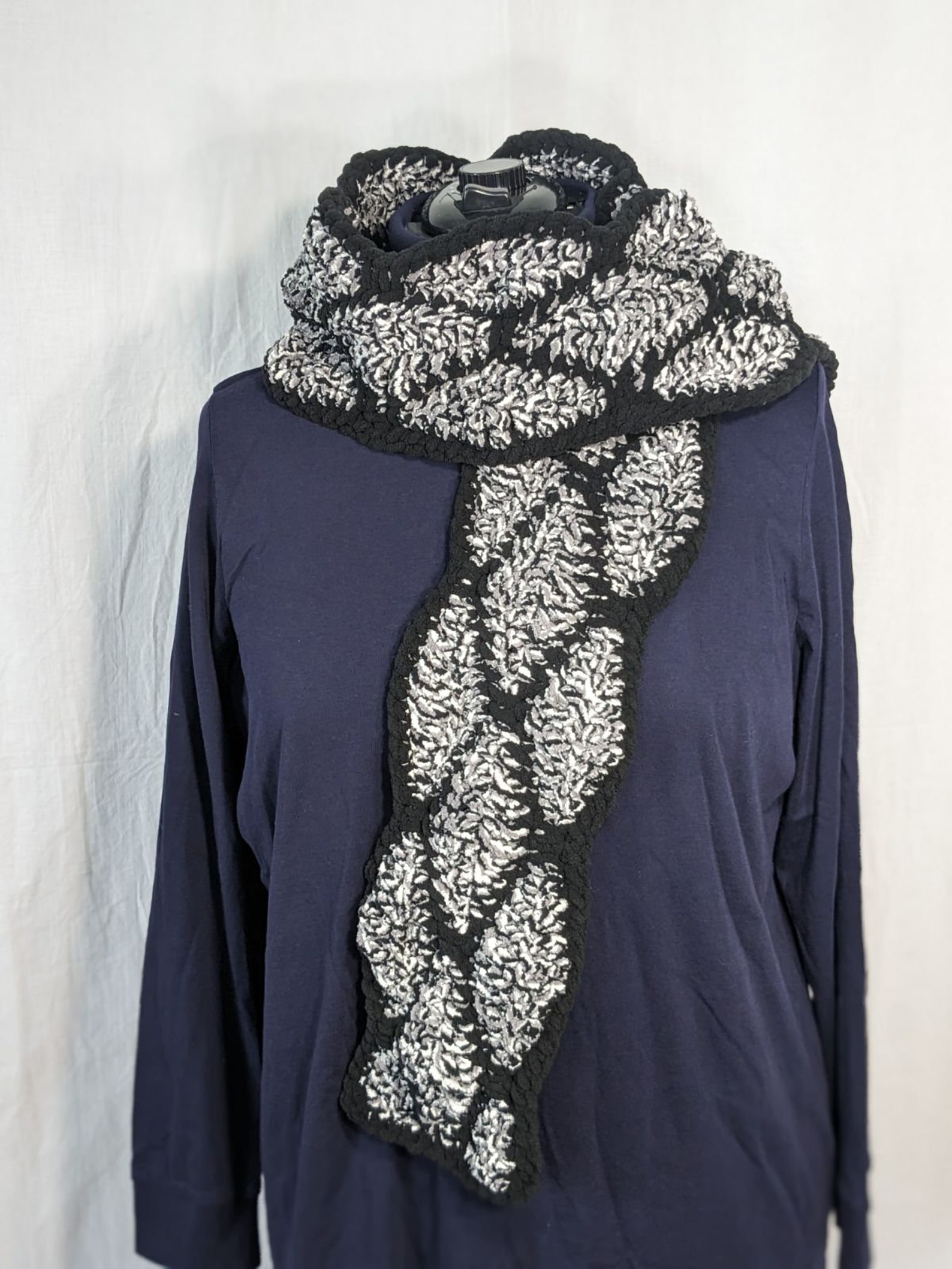 Poofy Diamonds Crochet Scarf - Etsy