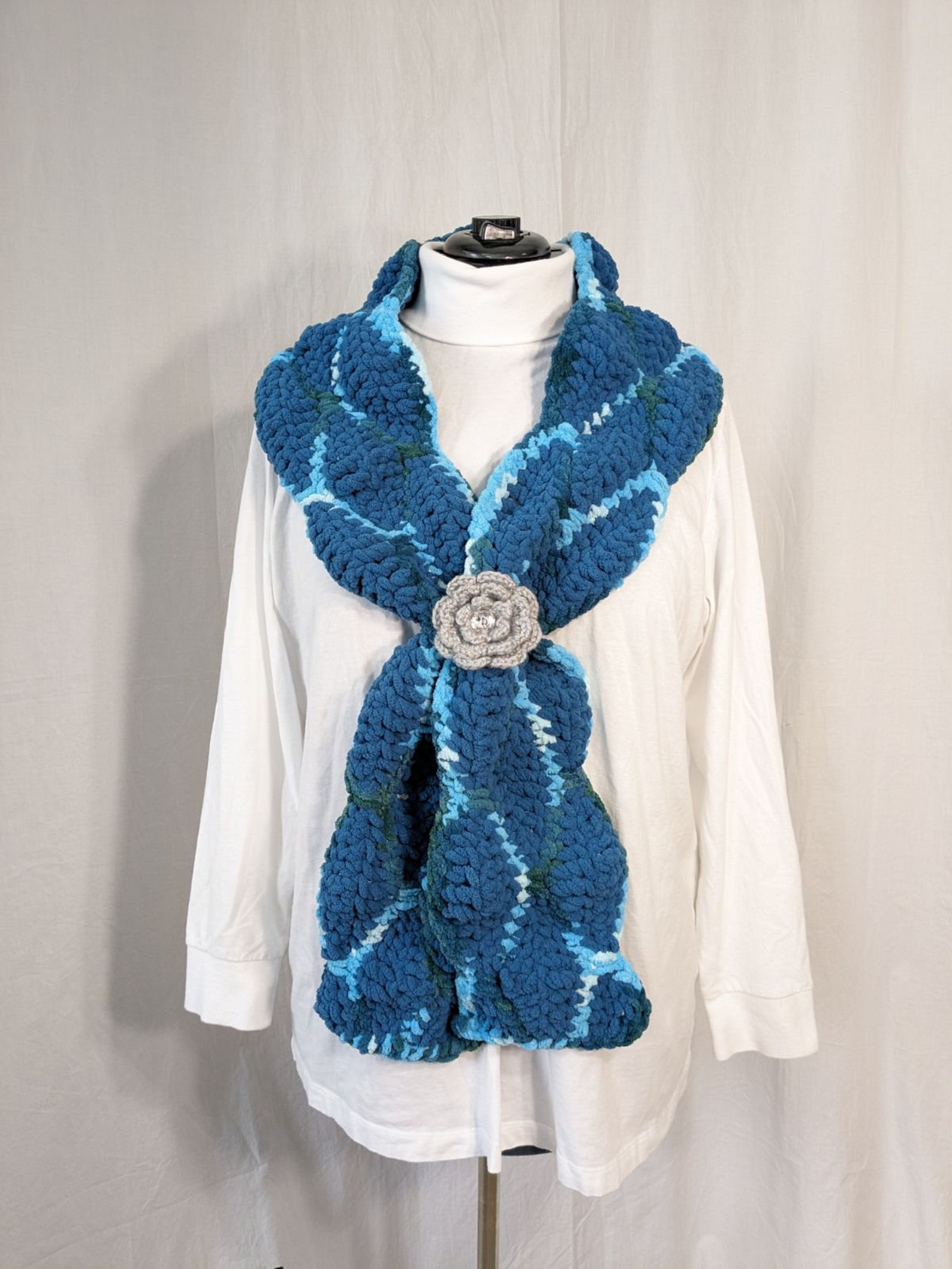 Poofy Diamonds Crochet Scarf - Etsy