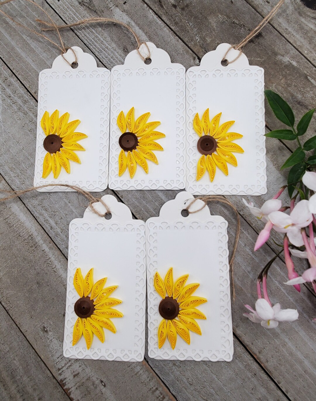A Set of 5 Quilled Sunflower Gift Tags for All Occasions - Etsy