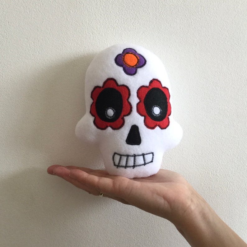Day of the Dead Skull Pdf Pattern, Skull Plush, Dia De Los Muertes ...