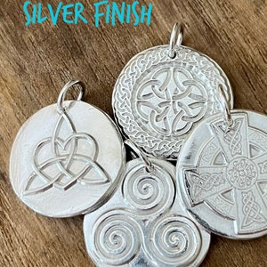 Celtic Knot Pendant, CAIM Symbol, Wax Seal Jewelry - Etsy
