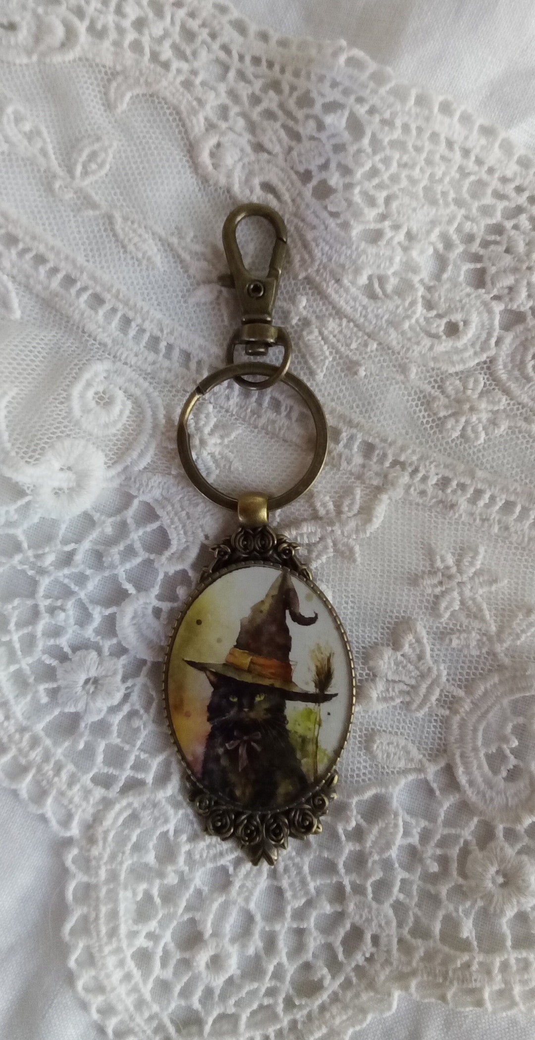 Victorian Witch Cat, Witch Gift, Witch Cat Keychain, Victorian Witch ...