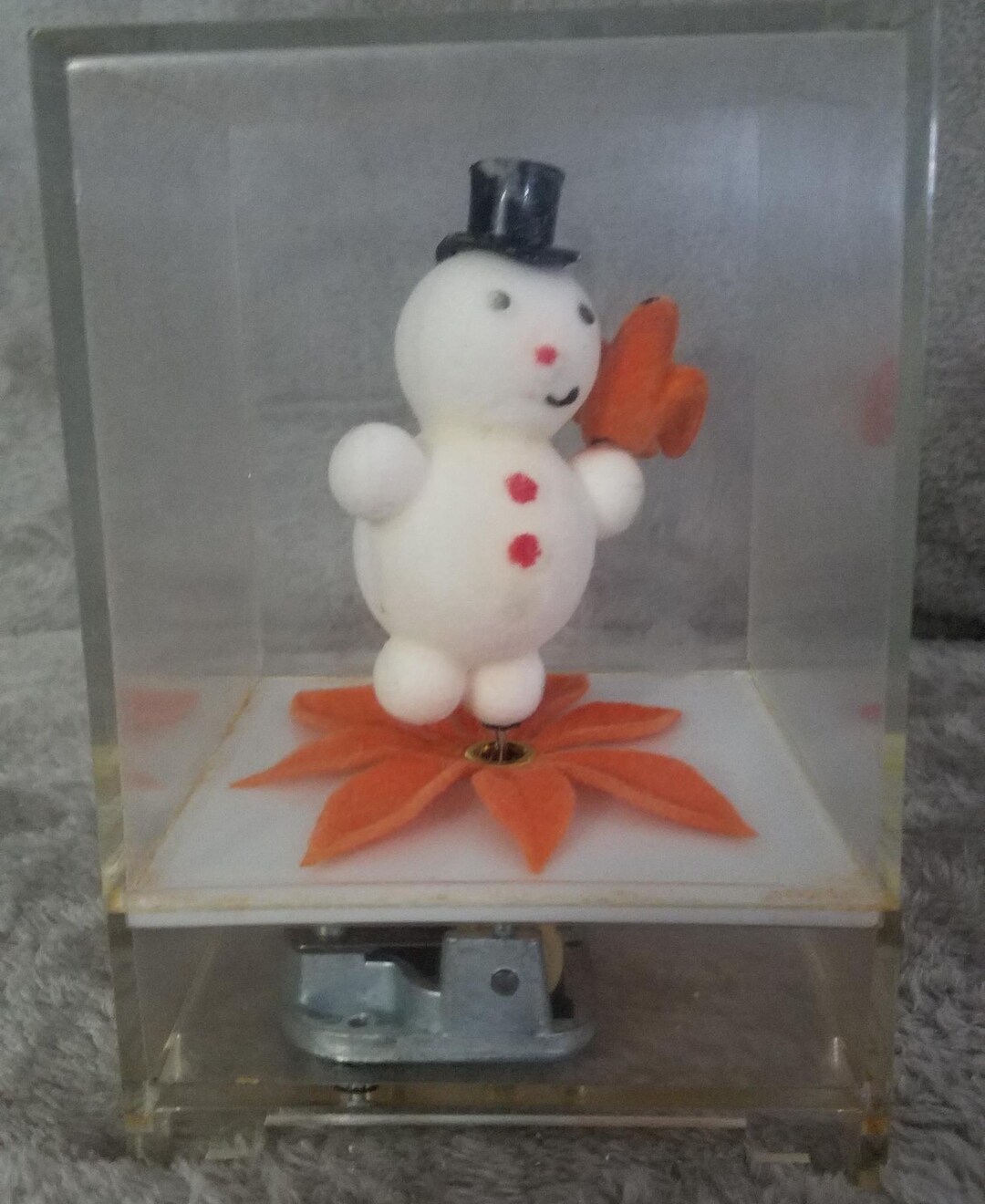 Vintage Plastic Cube Revolving Snowman Musical (jingle Bells) - Etsy