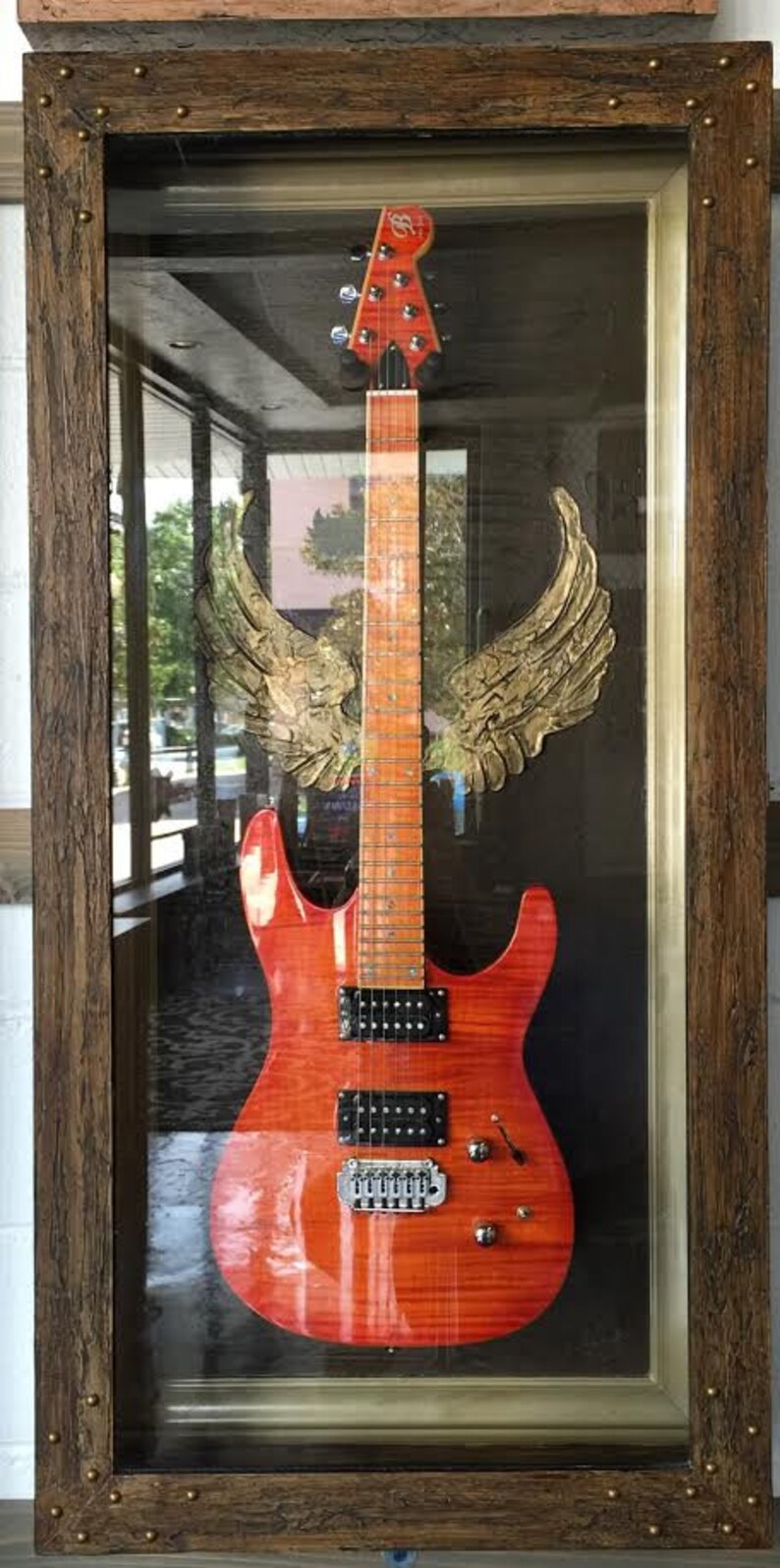 Guitar Display Frame or Case wings G Frames - Etsy Canada