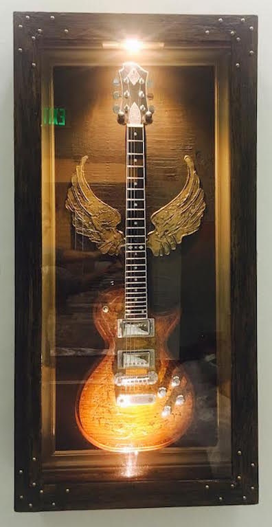 Guitar Display Frame or Case "wings" G Frames - Etsy
