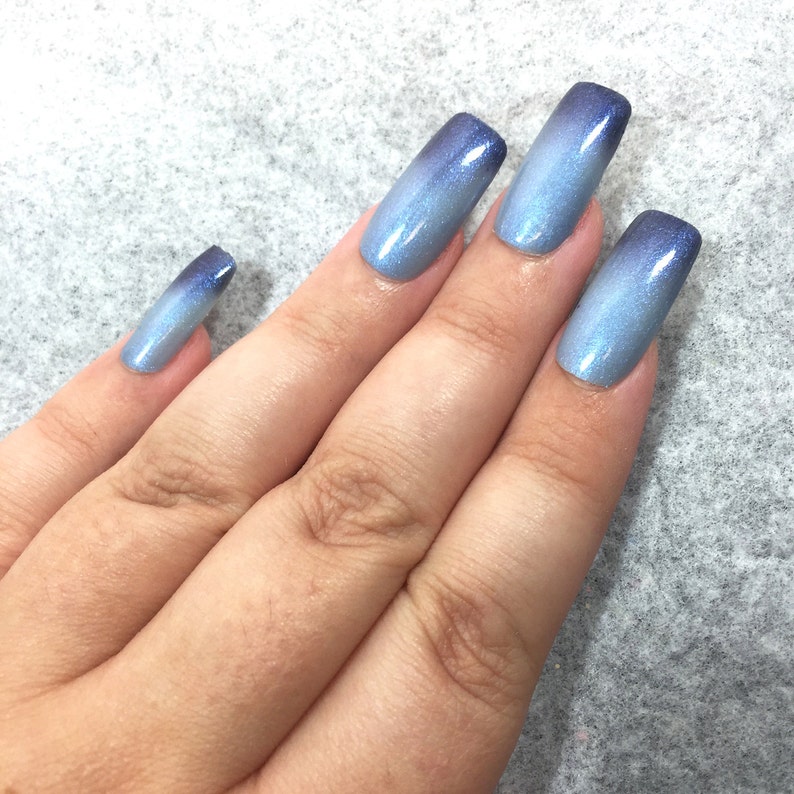 Blue Nail Polish Color Changing Thermal Mood Polish Velvet | Etsy