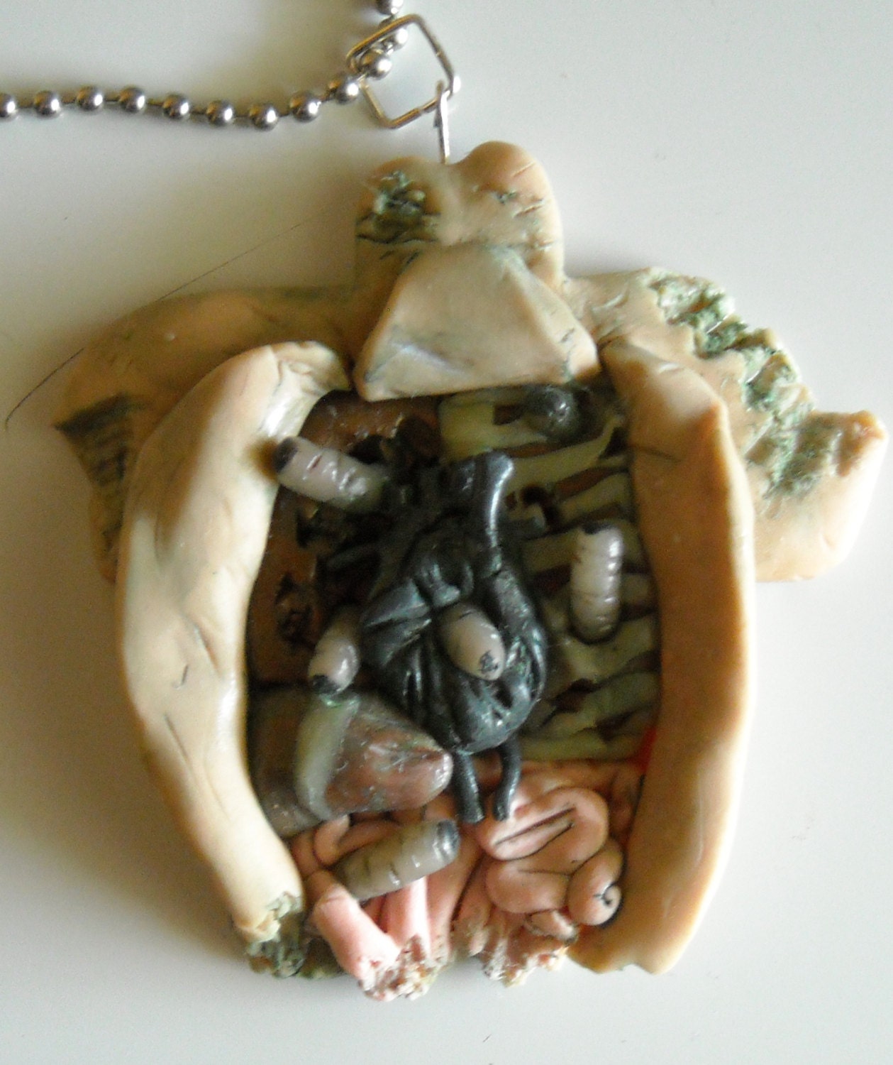 Zombie Autopsy -realistic - Maggot Infested- Necklace- Zombieland, Warm ...