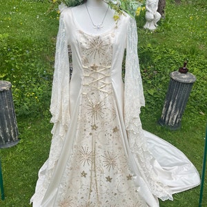 Duchess Satin Celtic Celestial Moon & Stars Ivory Boho Fey Medieval ...