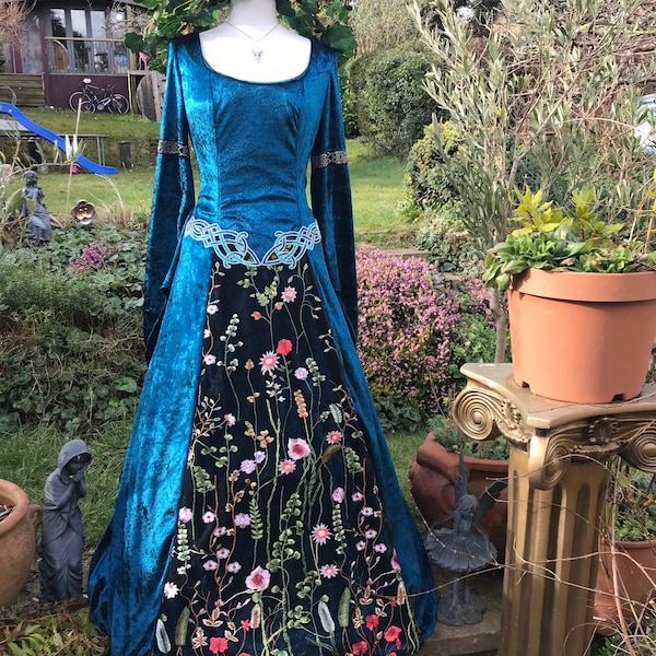 Pre Raphaelite Dress - Etsy UK