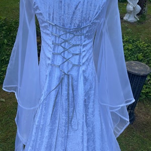 Atemberaubender Elfcore WHITE Celtic Fairycore Boho Renaissance Wiese ...