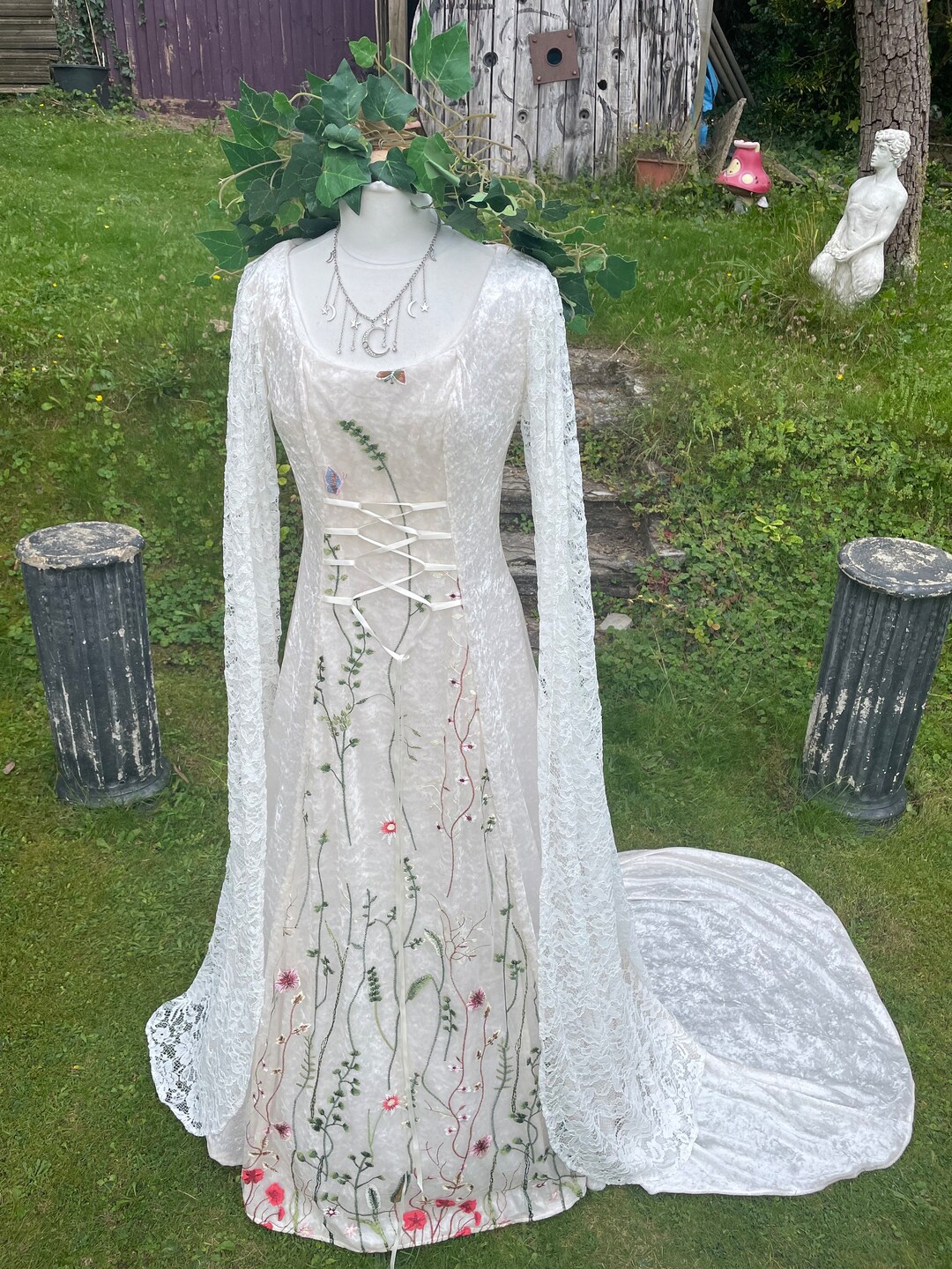 Celtic Ivory Boho Fey Meadow Medieval Renaissance Pagan Handfasting ...