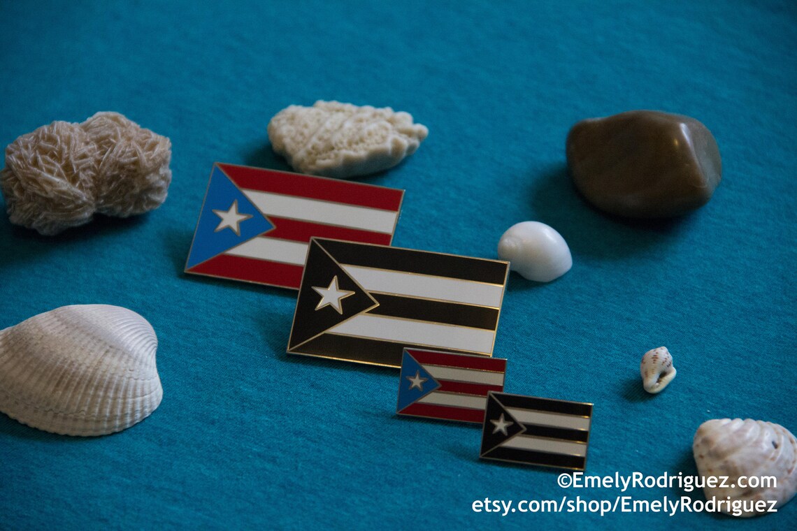 Small Puerto Rico Flag Enamel Pin Black or Color - Etsy