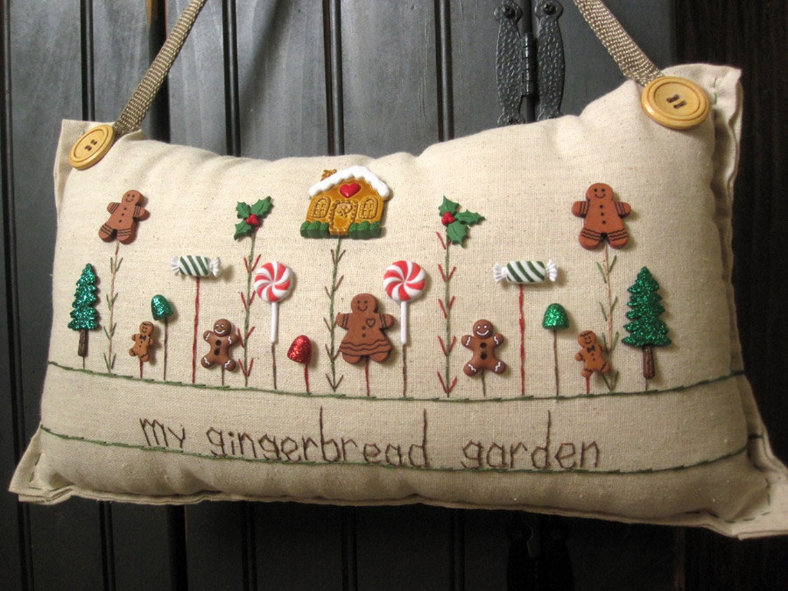 My Gingerbread Garden (cottage Style) - Etsy