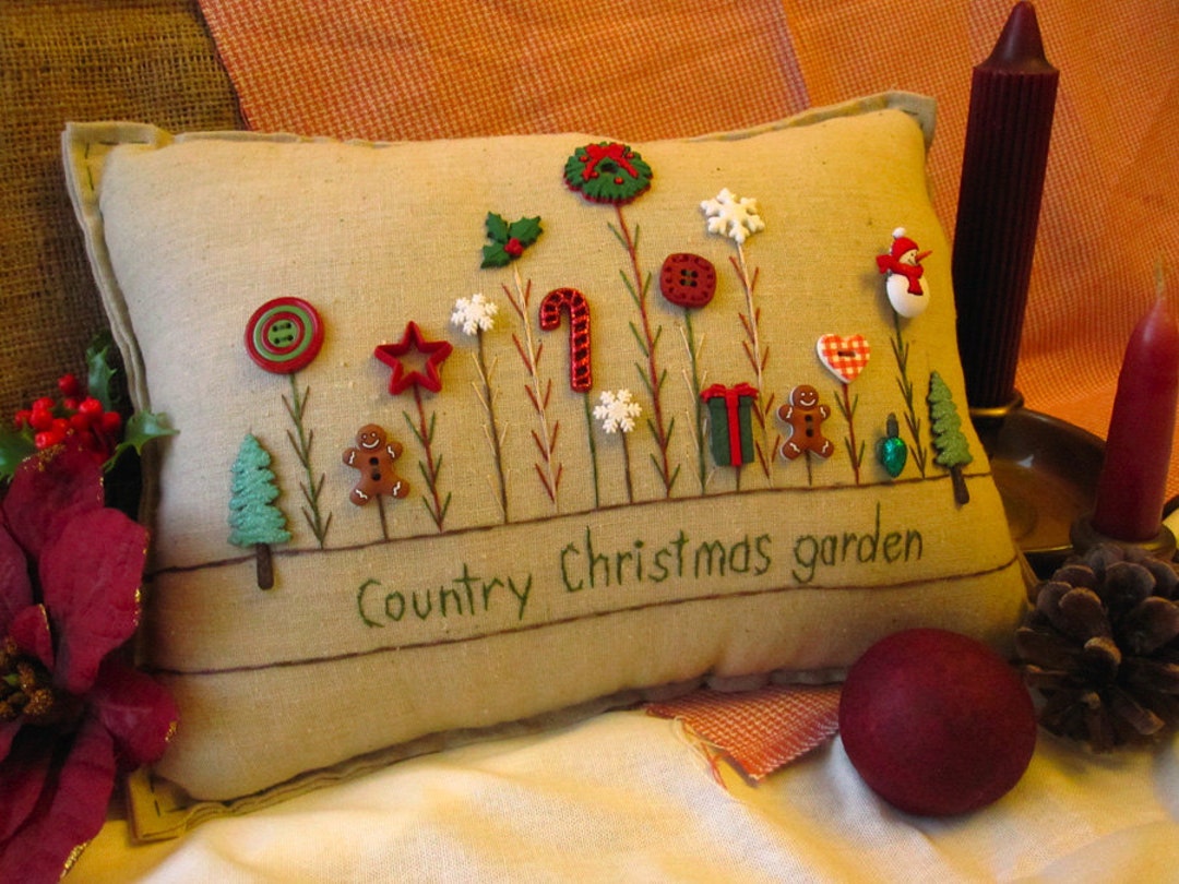 Country Christmas Garden Pillow: Red (cottage Style) - Etsy