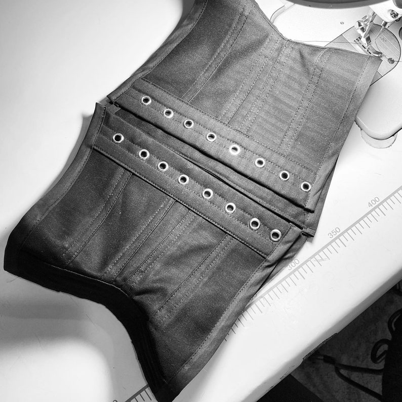 Digital Download: Sin & Satin Accordion Ribbon Corset Size - Etsy