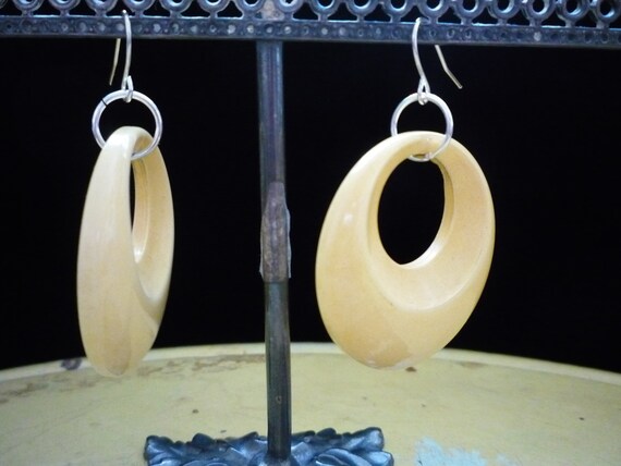 Vintage Large Pale Yellow/Ivory Bakelite Sterling Sil… - Gem