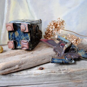 Hand Built Pottery Box Ceramic Abstract Vessel Treasure Box | Etsy