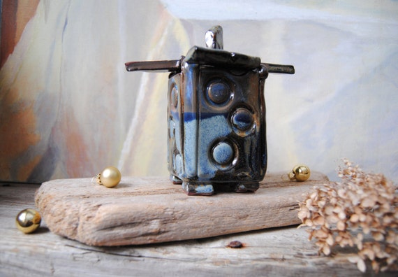 Hand Built Pottery Box Ceramic Abstract Vessel Treasure Box | Etsy