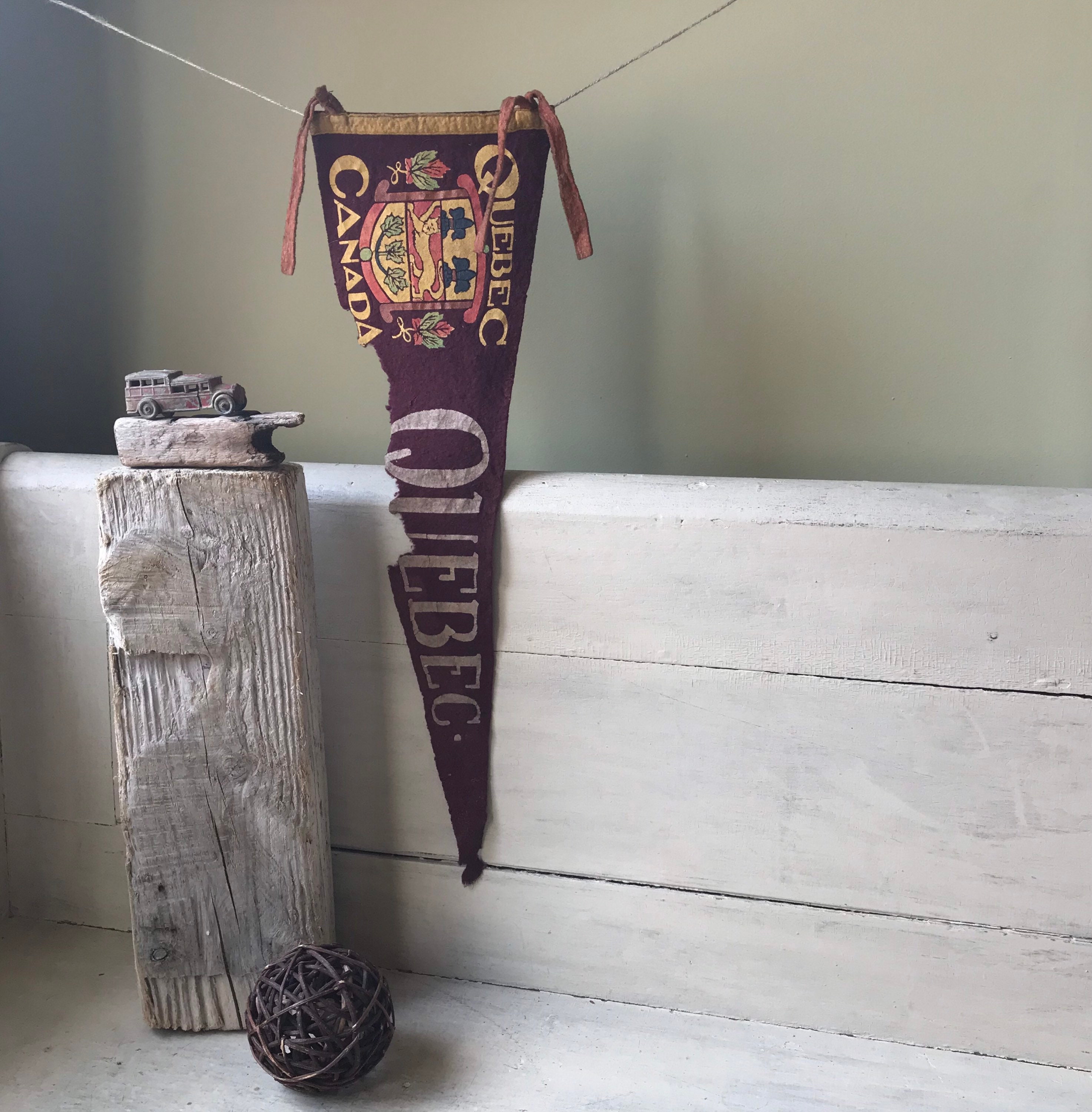 Vintage Quebec Canada Felt Pennant, Travel Memento, Rustic Souvenir ...