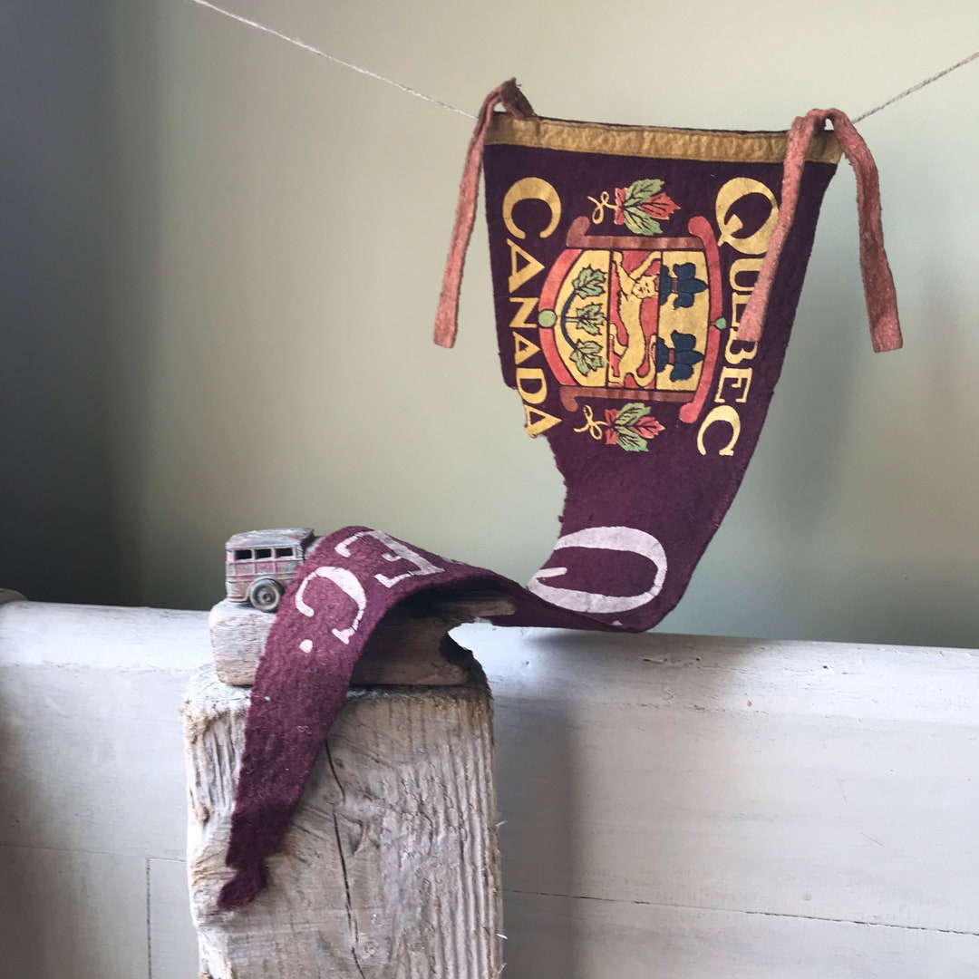 Vintage Quebec Canada Felt Pennant, Travel Memento, Rustic Souvenir ...