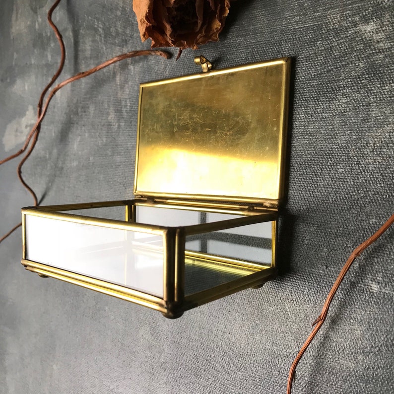 Glass Jewelry Box With Roses and Ribbons Vintage Stained - Etsy