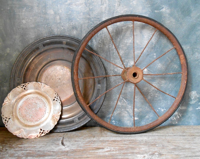 Antique Farmhouse Cart Wheel: Metal and Rubber Industrial Salvage - Etsy
