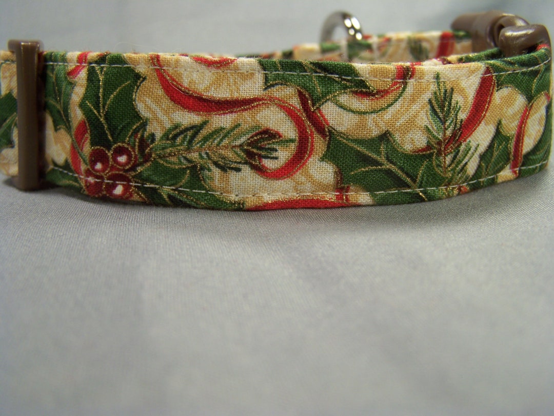 Christmas Dog Collar Holly and Ribbons on Cream - Etsy