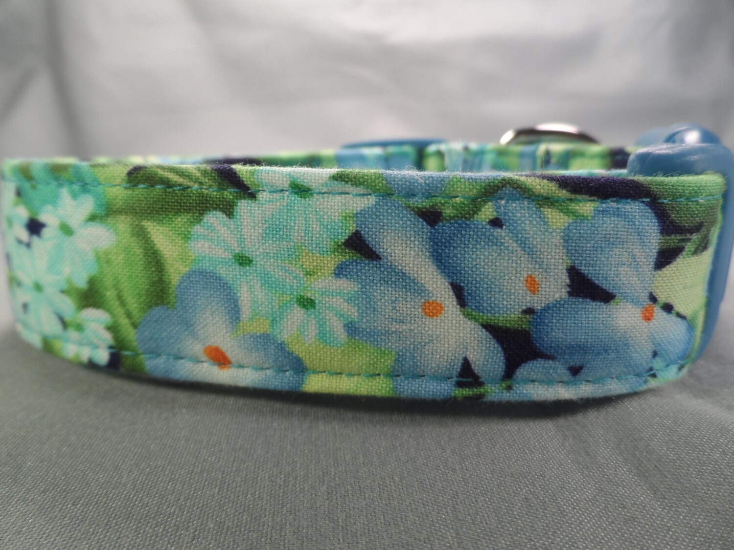 Snow Drops and Violets Spring Dog Collar - Etsy