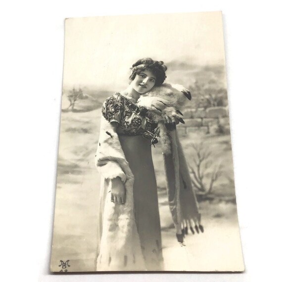 Art & Collectibles Collectibles Antique Romantic Women Postcards ...