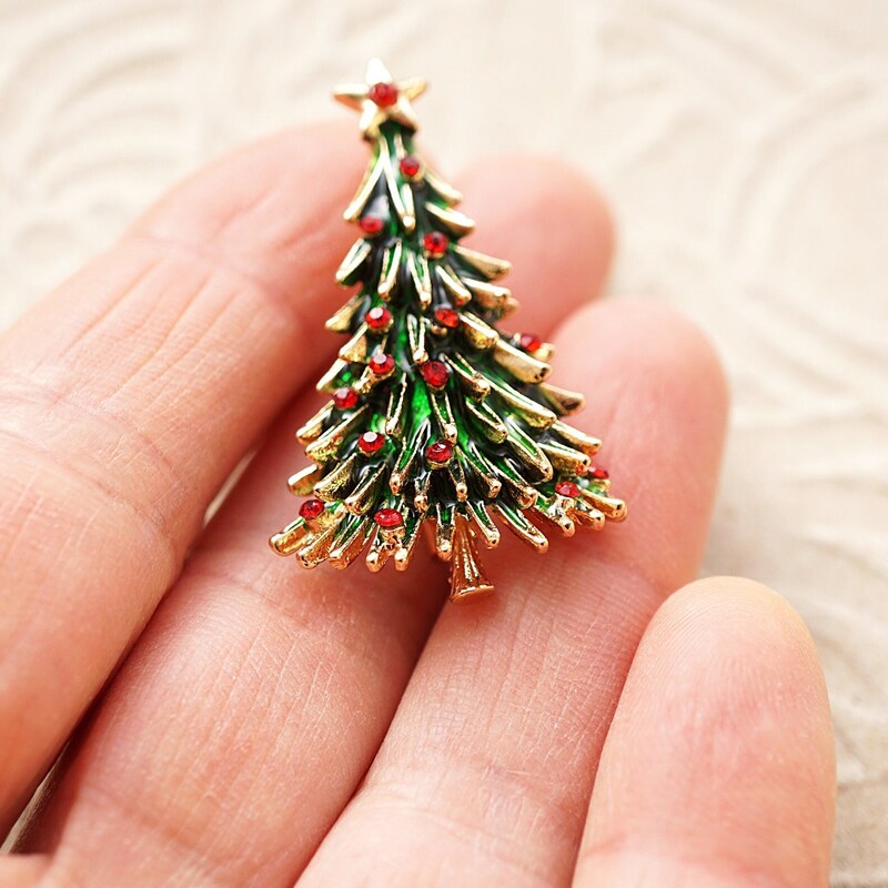 Christmas Tree Brooch - Etsy