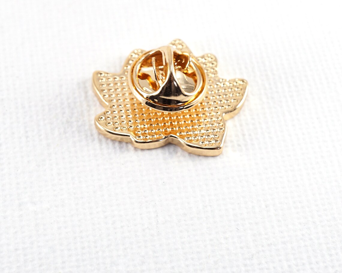 Small Lotus Pin White Flower Lapel Pin for Men/women Small | Etsy