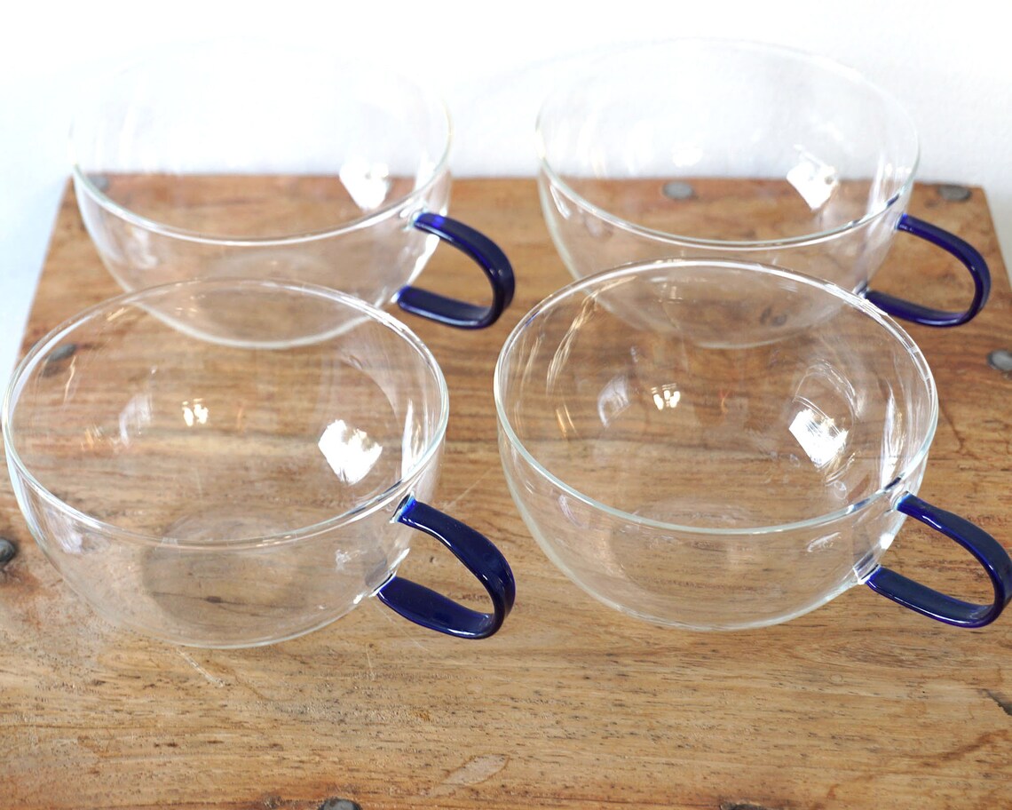 ON VACATION Set of 4 Thin Glass Cups, Hand Blown Glass, Clear Glass Cup ...