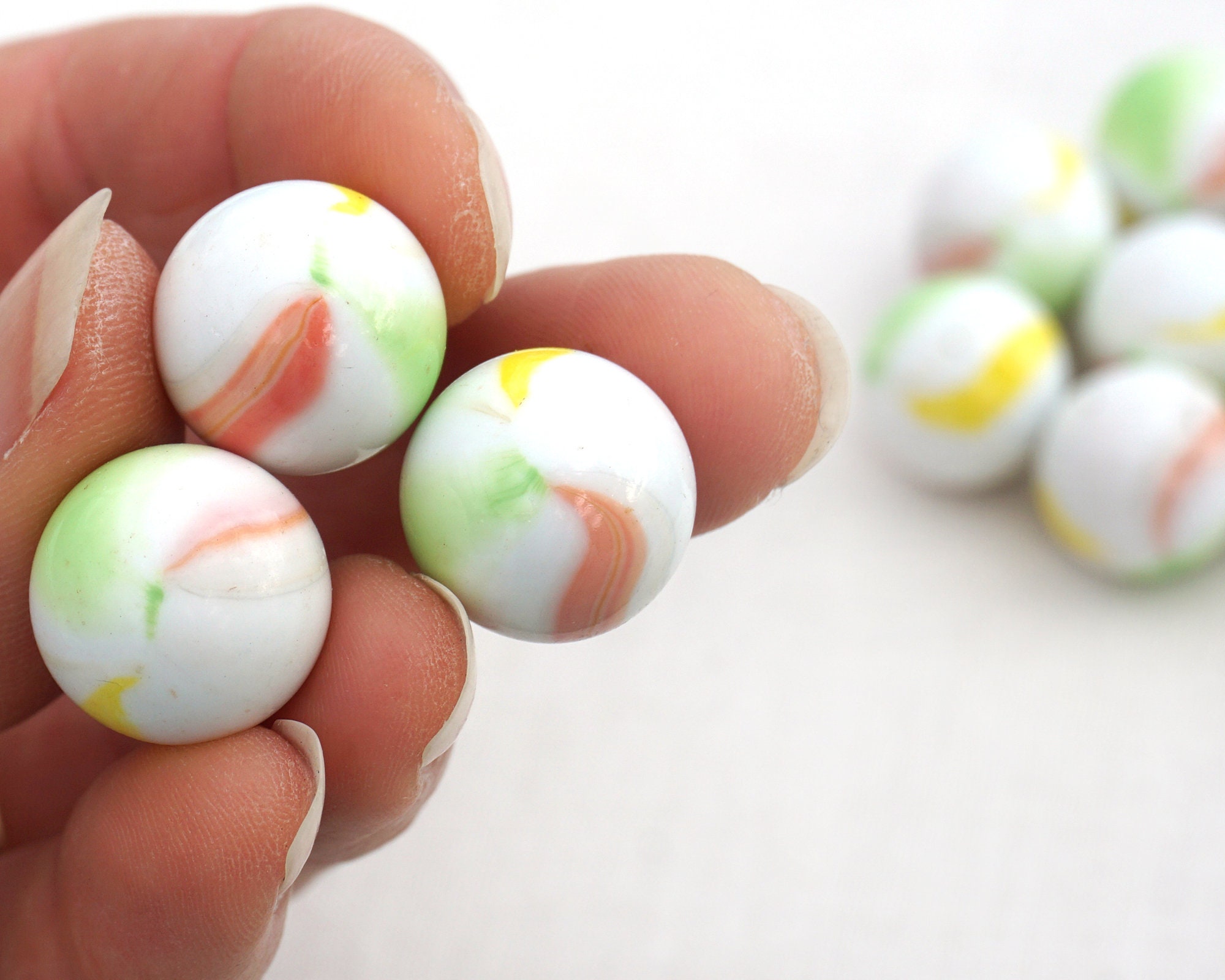 Akro Agate Marble Popeye Milk White 3 Color Pastel Corkscrew Swirl ...