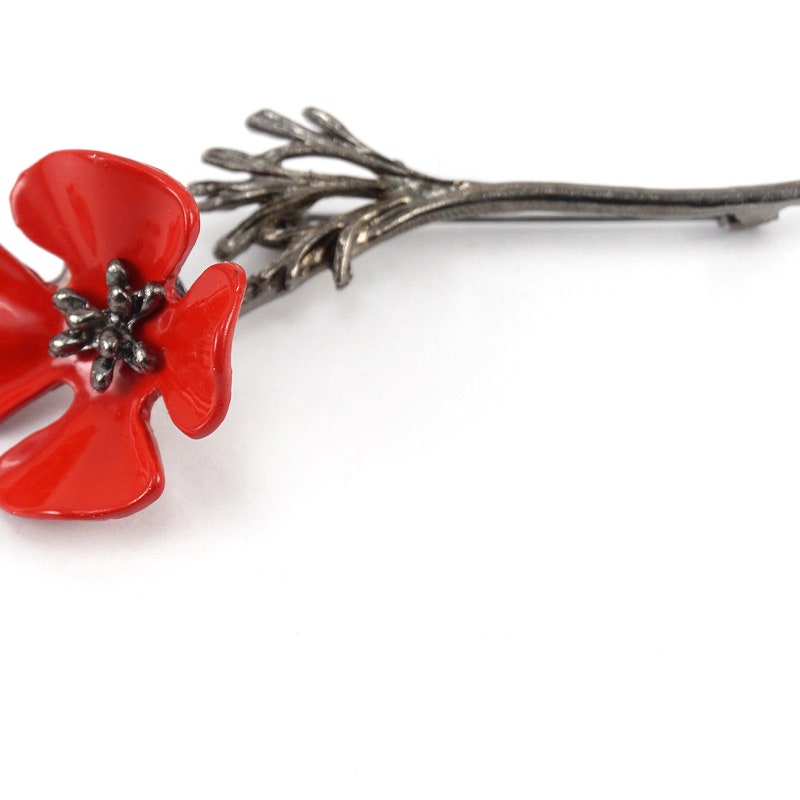 Red Vintage Brooch - Etsy