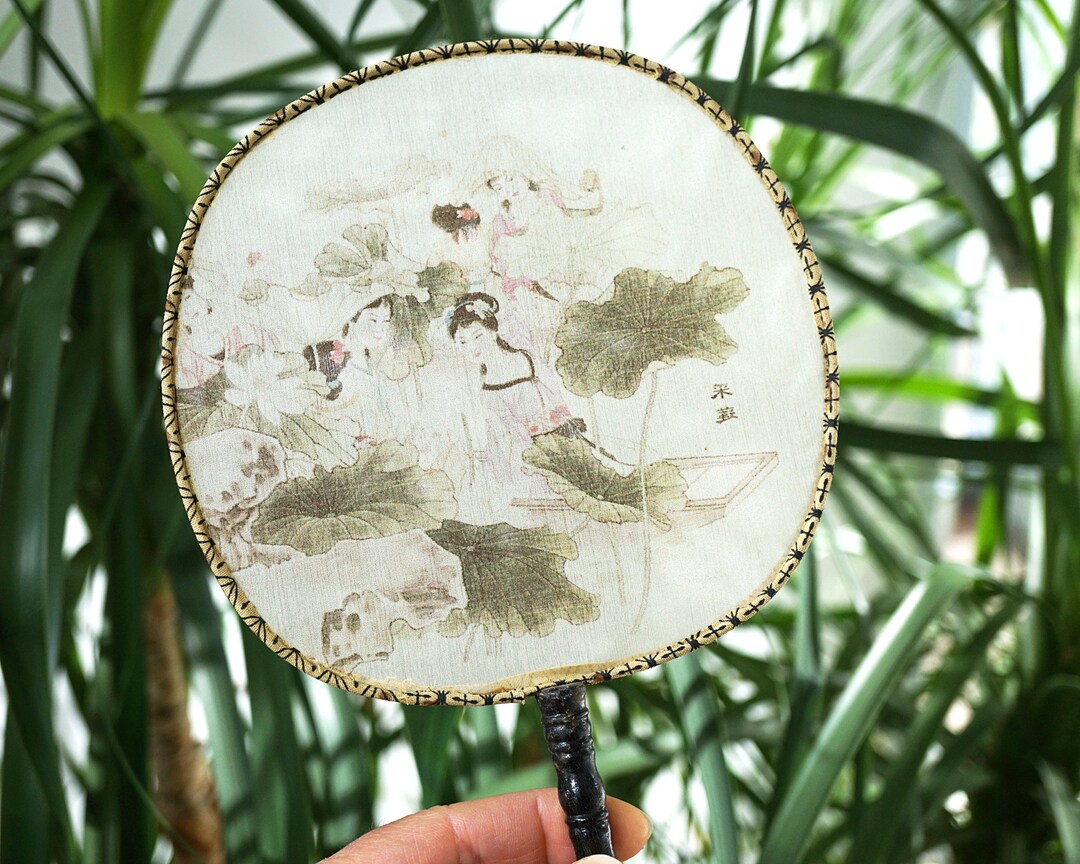 Chinese Silk Fan, Round Hand Fan With Geisha Women Lotus Garden, Round ...