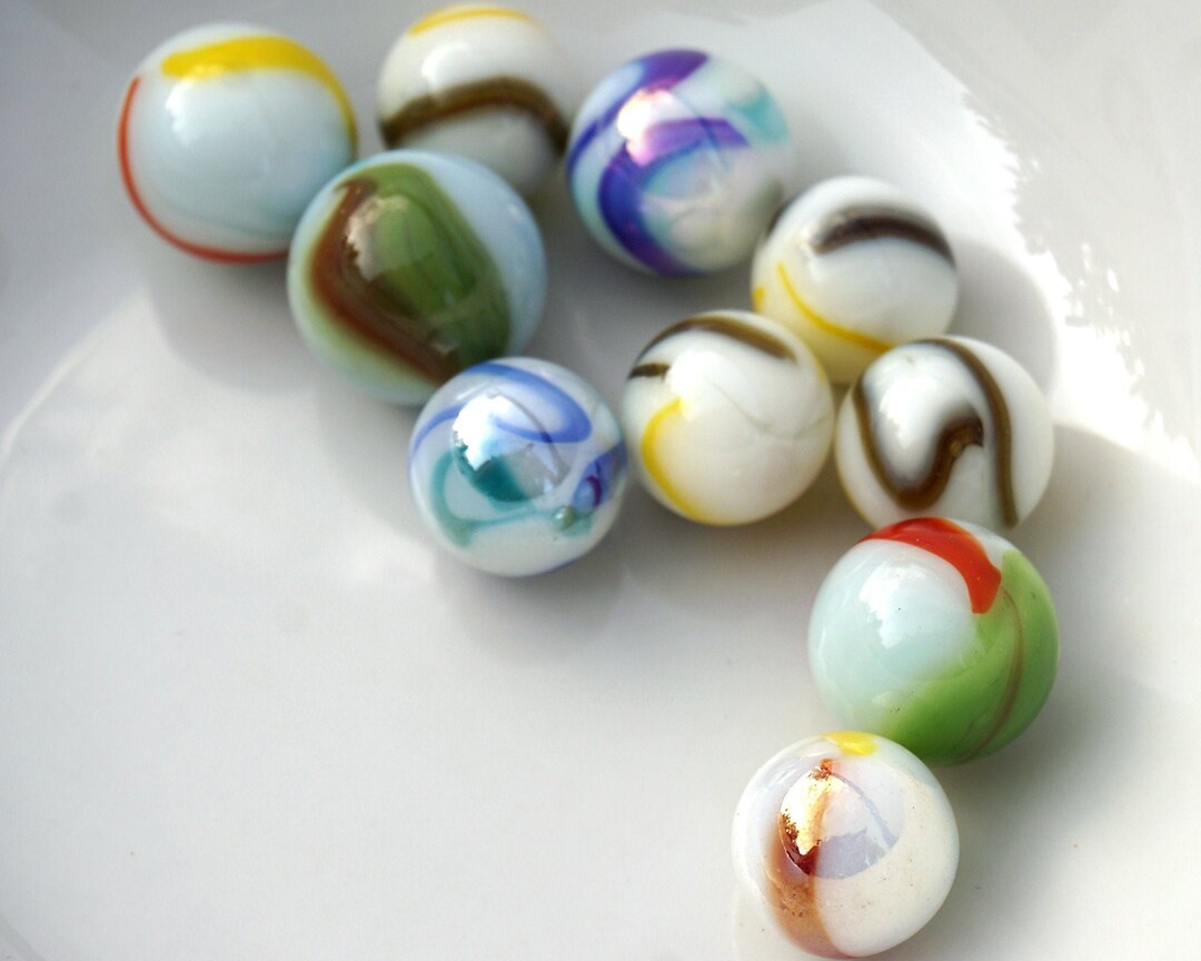 Akro Agate Marble Popeye Milk White 2-3 Color Corkscrews Swirl Marble ...