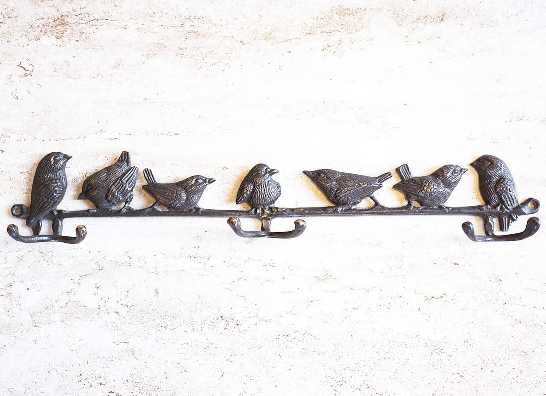ON VACATION Vintage Bird Coat Hooks, Row of Birds Jewelry Holder ...