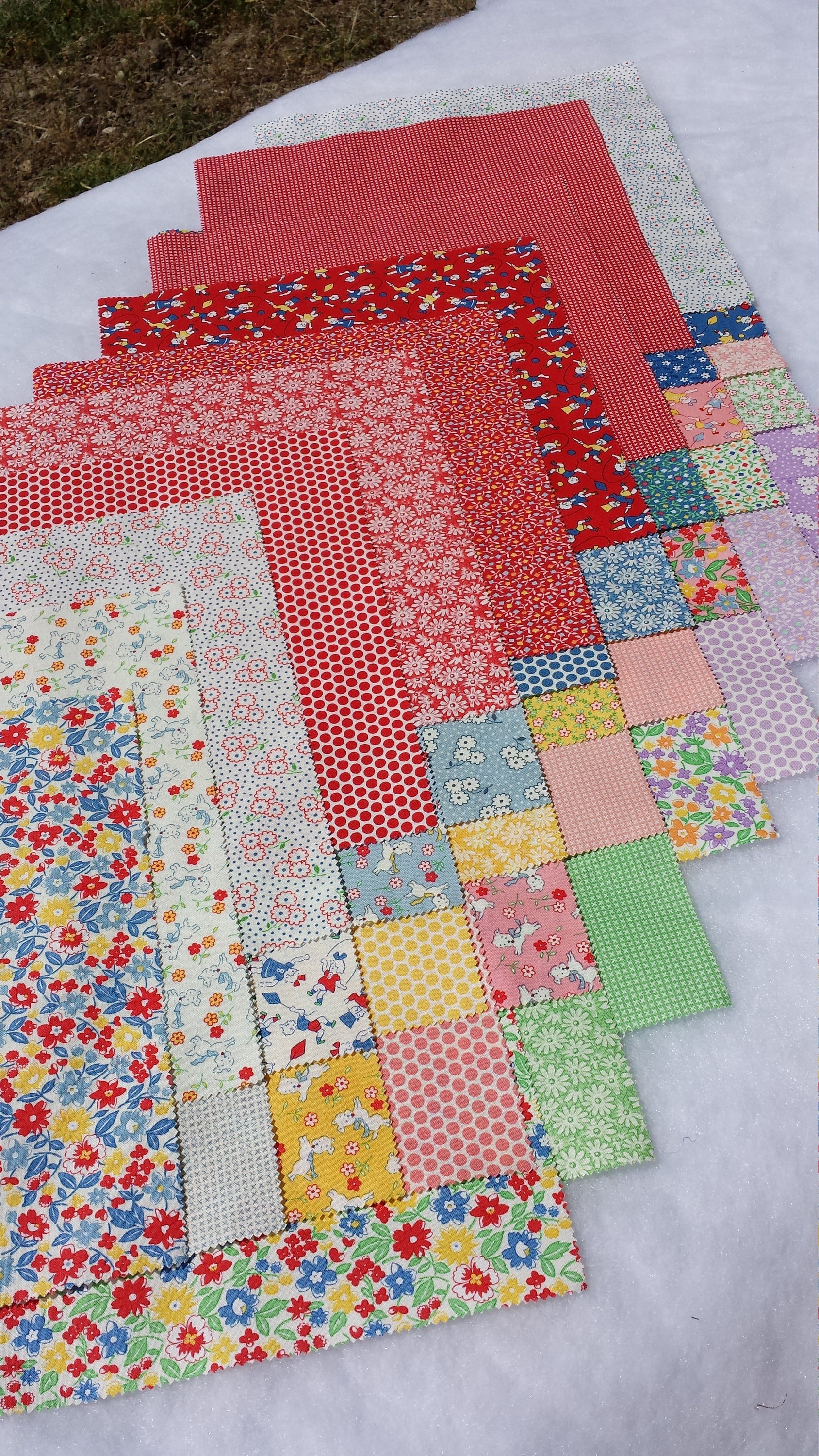 Layer Cake from Moda. Chloe's Closet Playtime 30's | Etsy