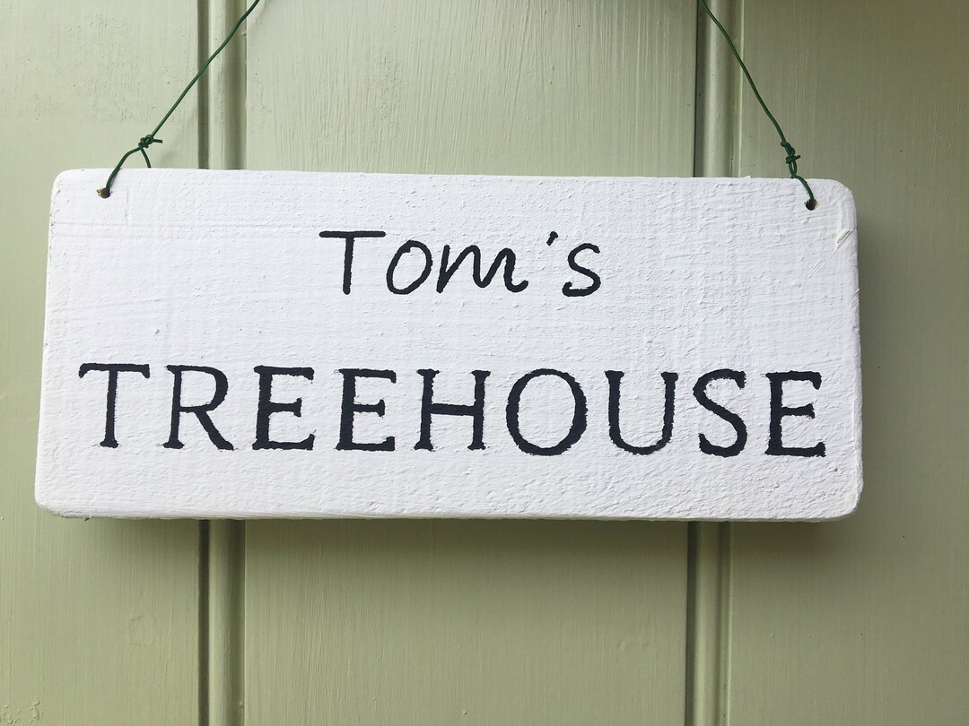 Personalised Tree House Wooden Sign Wooden Rustic Outdoor Garden Sign ...