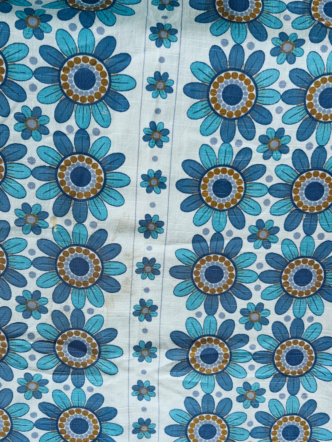 Stunning Piece of 1970s Vintage Fabric - Etsy