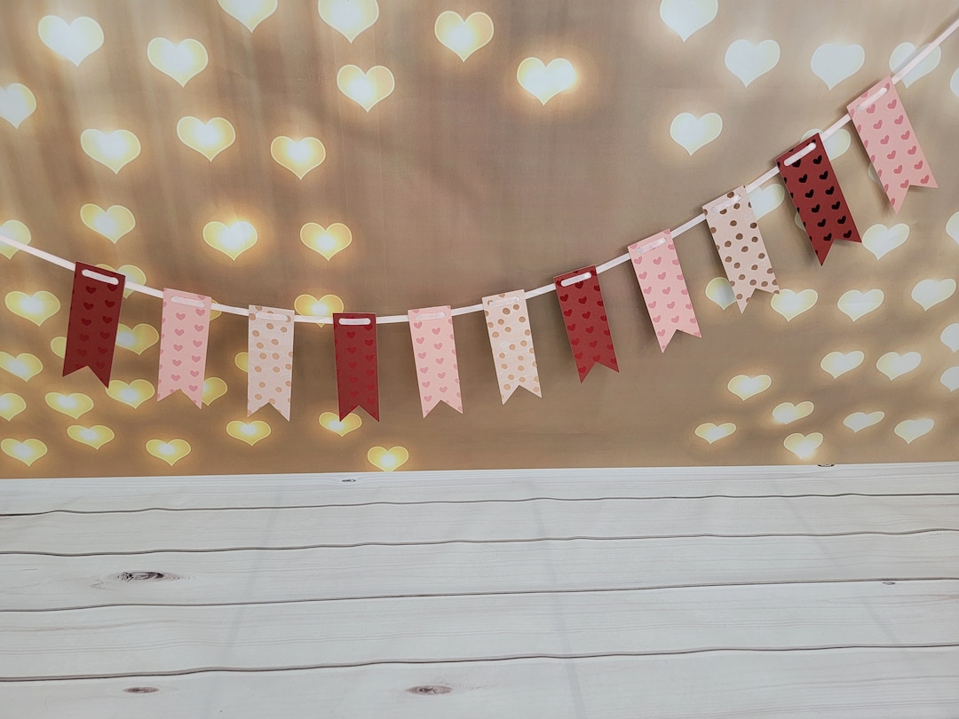 Love/valentine's Day Bunting - Etsy