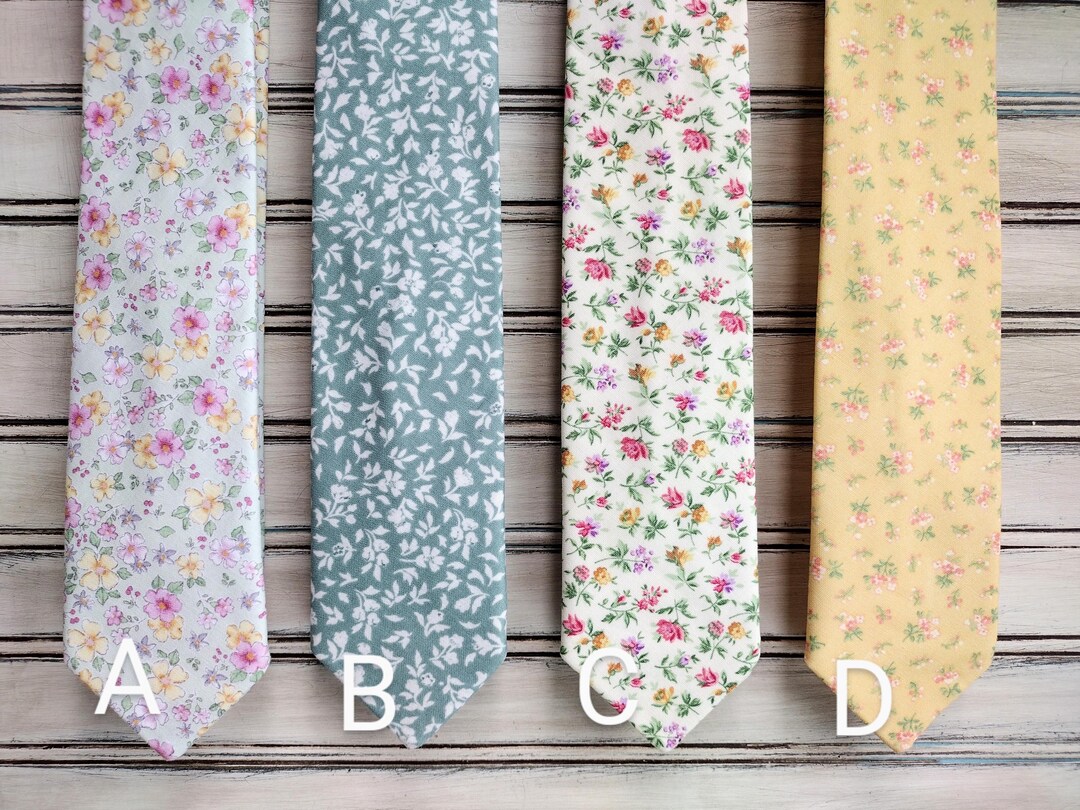 Floral Cotton Tie: Wedding Groomsman Necktie, Bow Tie & Suspender Set ...