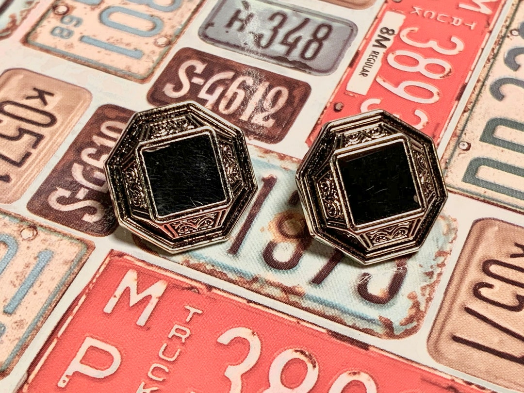 Four Sided Silver-colored Scroll Detailed Black Center Button - Etsy