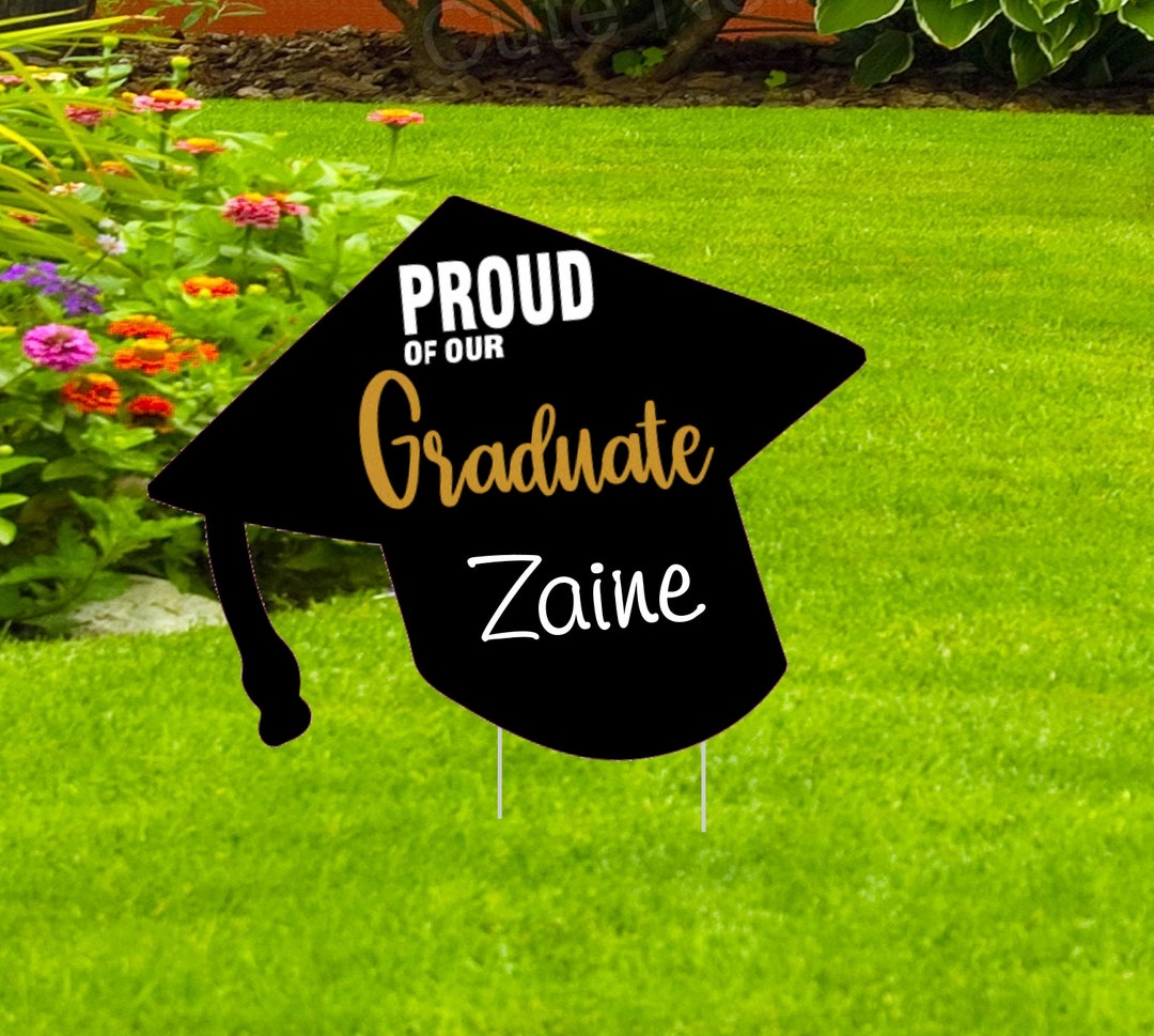 Graduation Cap Yard Sign, Class of 2024 Party Decoration, Personalized ...